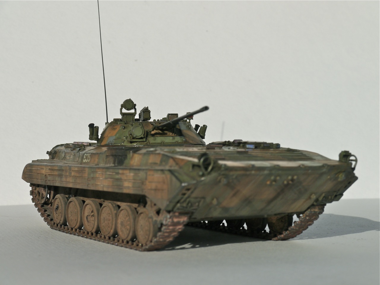 БМП-2 — Каропка.ру — стендовые модели, военная миниатюра