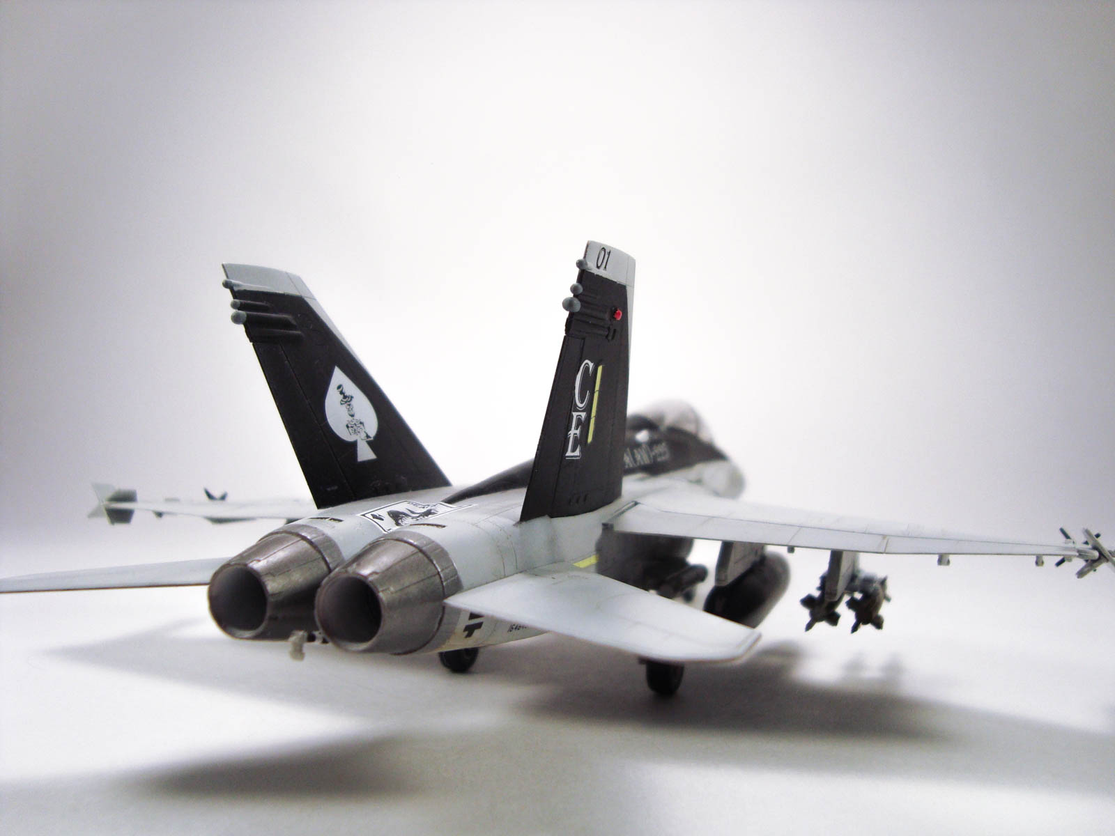 F/A-18D — Каропка.ру — стендовые модели, военная миниатюра