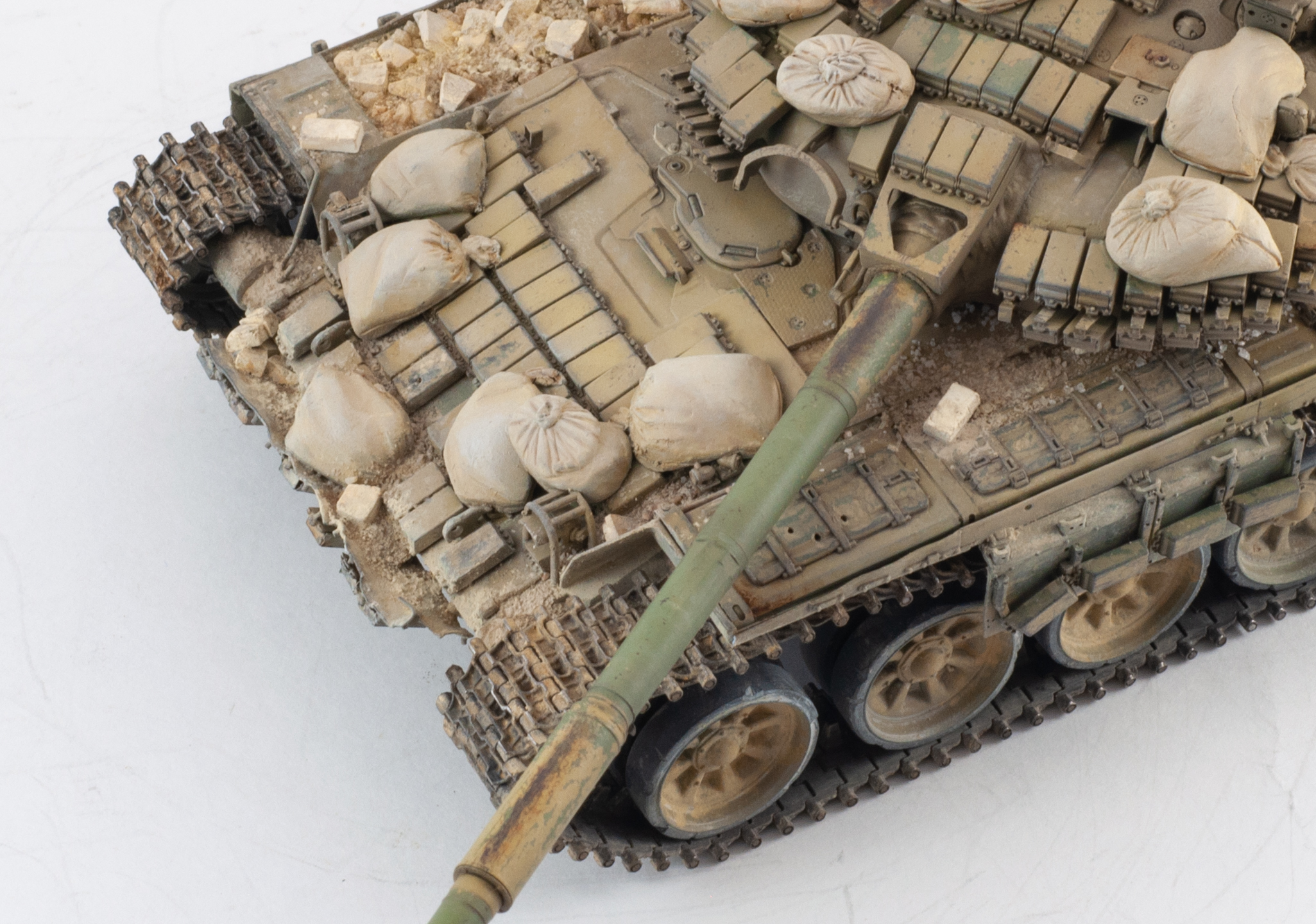T-72AV — Каропка.ру — стендовые модели, военная миниатюра