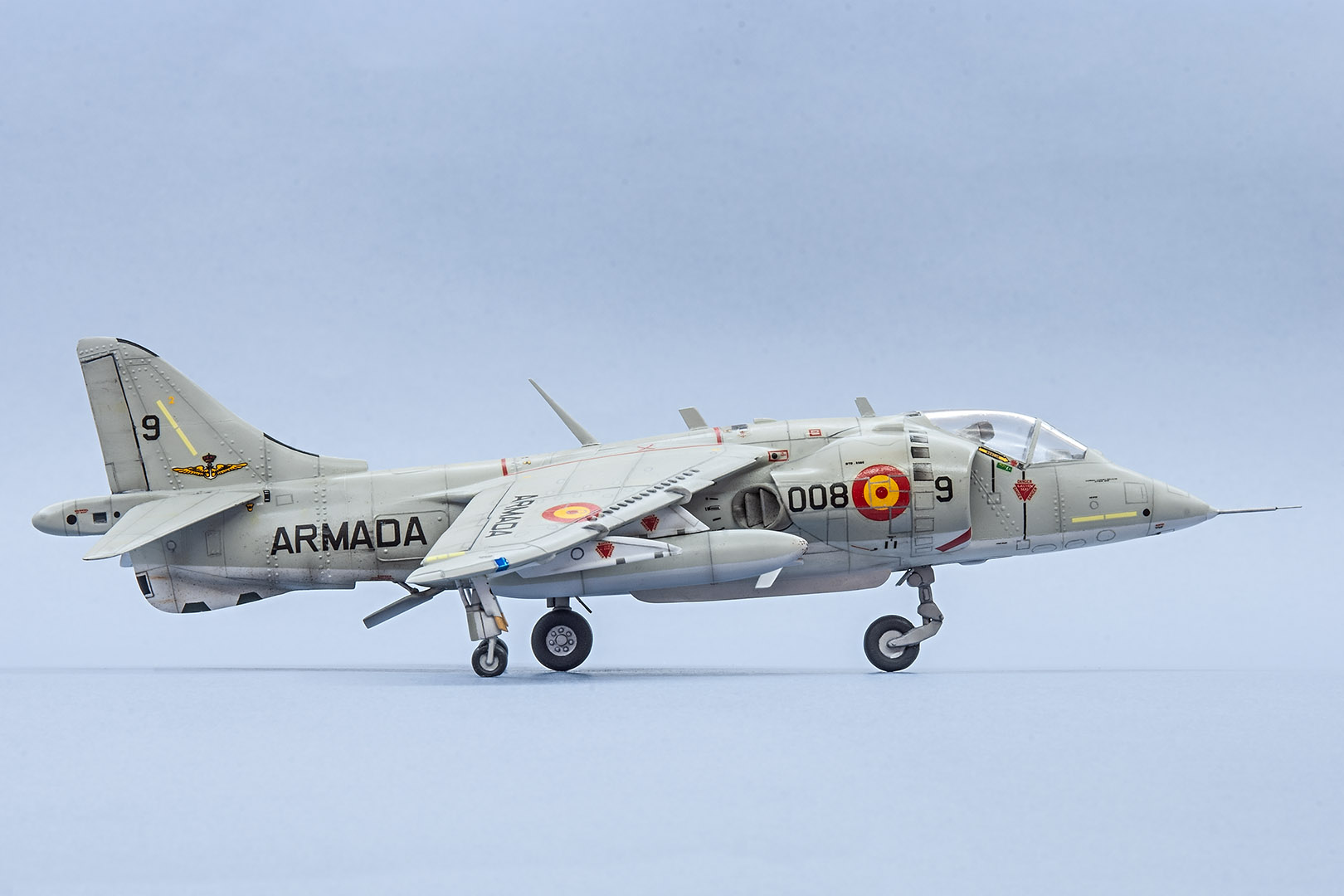 Hawker Siddeley AV-8S Matador, Donetsk Toy Factory 1/72 - Ready for ...