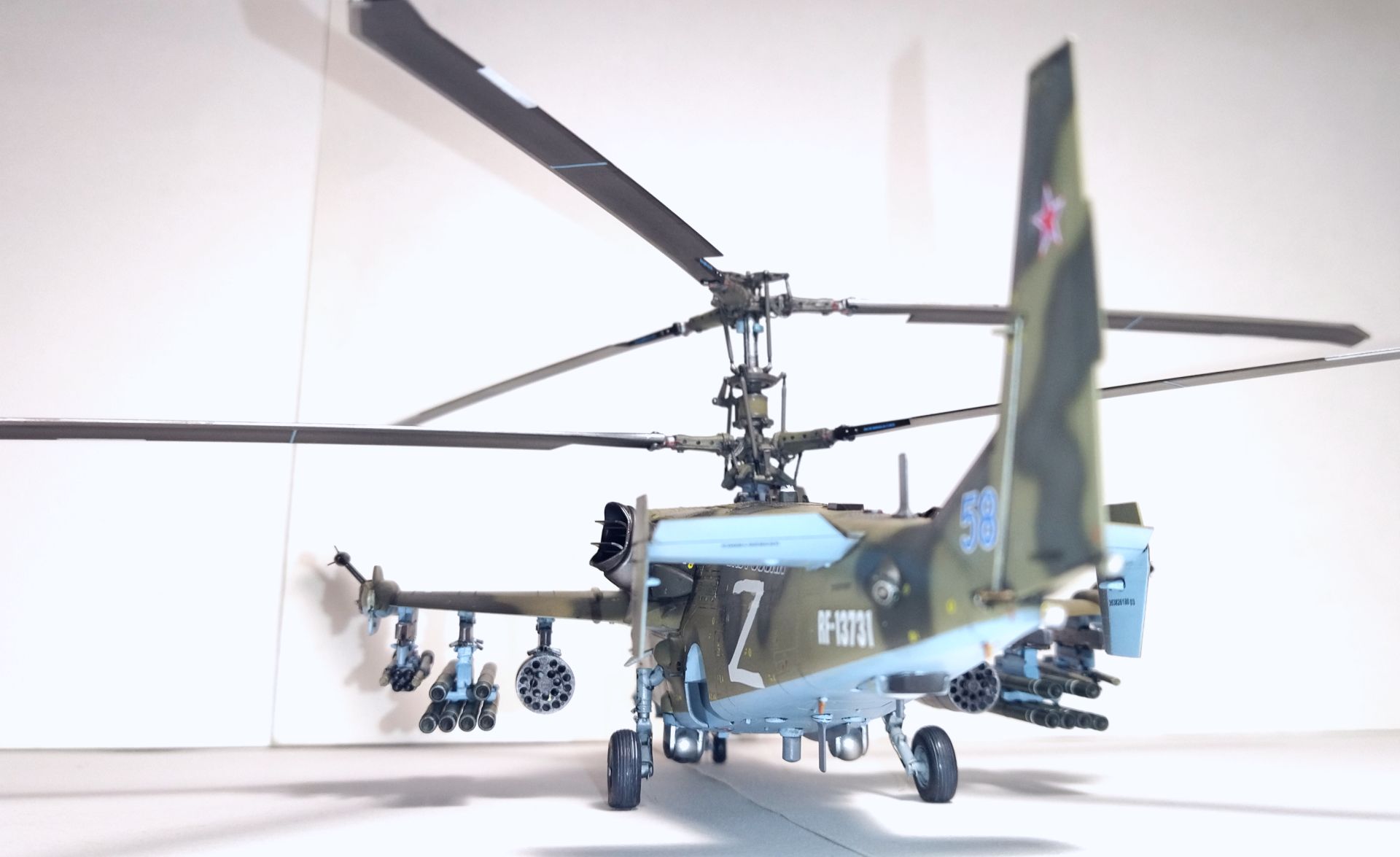 Ка-52 «Аллигатор» 1/48 (Звезда) — Каропка.ру — стендовые модели ...