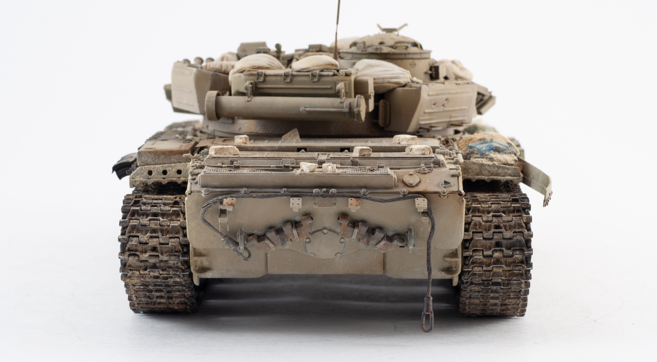 T-72AV — Каропка.ру — стендовые модели, военная миниатюра