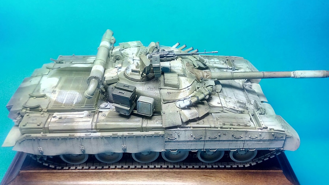Т-80УД — Каропка.ру — стендовые модели, военная миниатюра