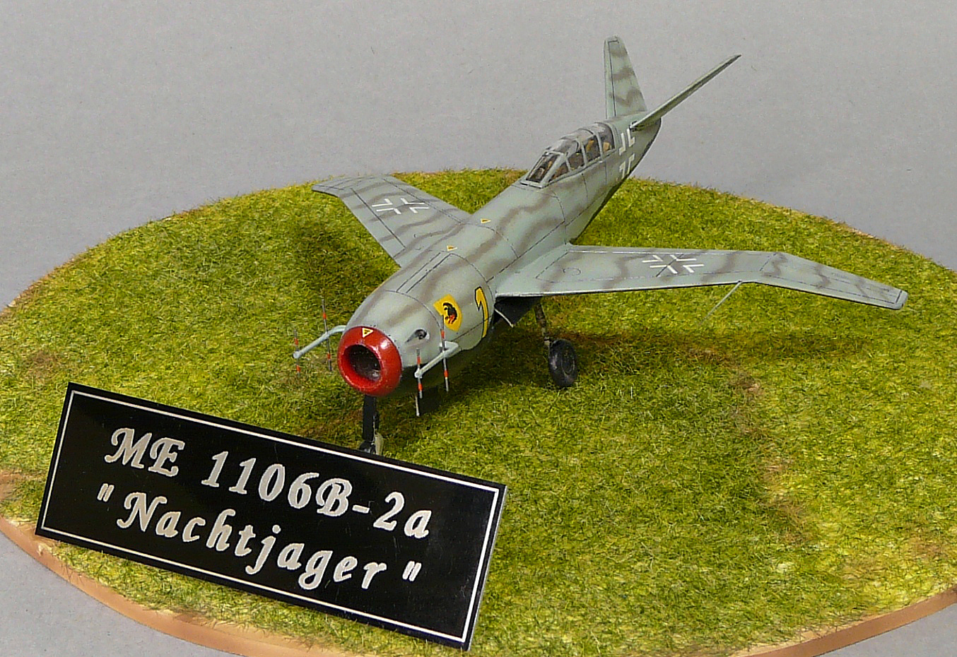 Me 1106B-2a "Nachtjäger" — Каропка.ру — стендовые модели, военная миниатюра