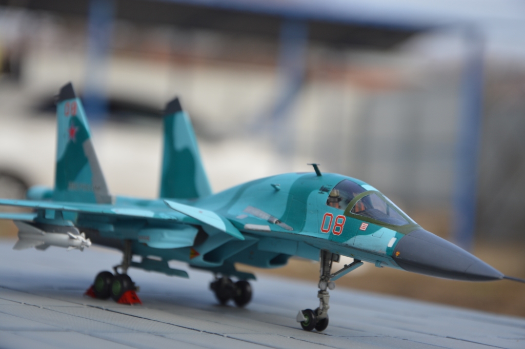 Су-34 — Каропка.ру — стендовые модели, военная миниатюра