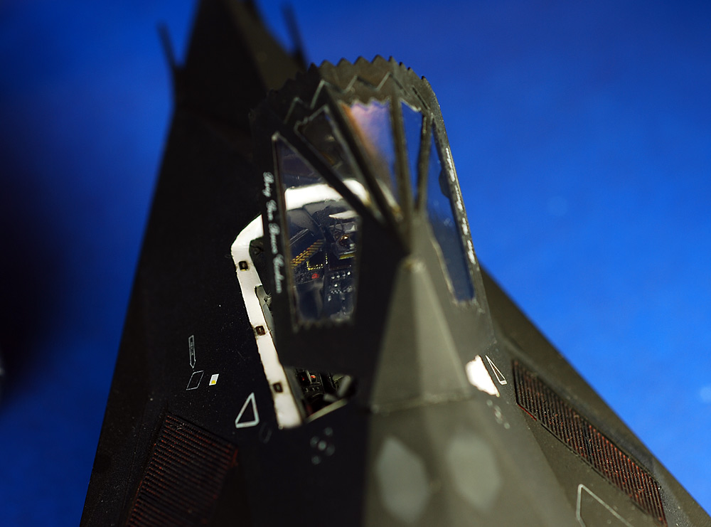 F-117A — Каропка.ру — стендовые модели, военная миниатюра