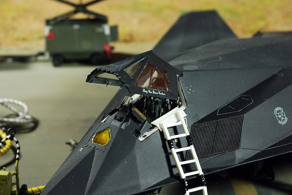 F-117A — Каропка.ру — стендовые модели, военная миниатюра