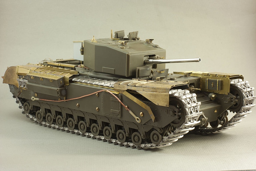 Churchill Mk.3 — Каропка.ру — стендовые модели, военная миниатюра