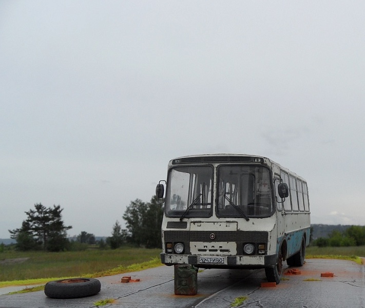 Паз 3205 — Каропка.ру — стендовые модели, военная миниатюра