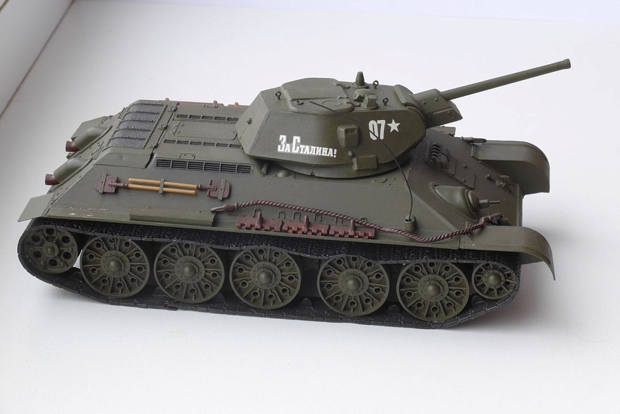 Т-34 — Каропка.ру — стендовые модели, военная миниатюра
